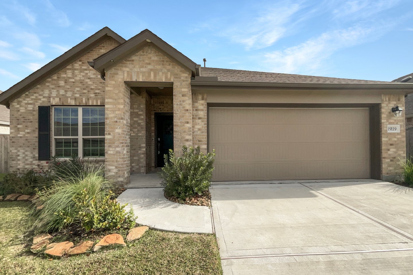 19119 Pinewood Grove Trl, New Caney, TX 77357 | Opendoor Exclusives